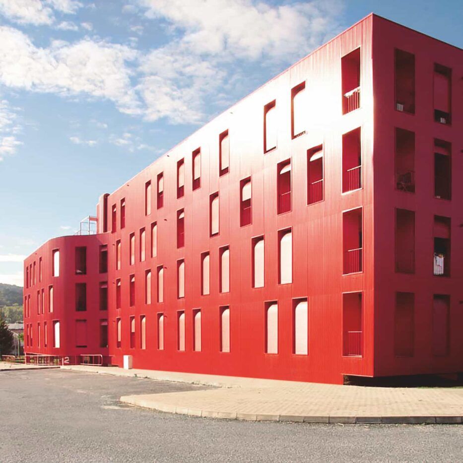 7 Architectural Masterpieces in Red | The Study