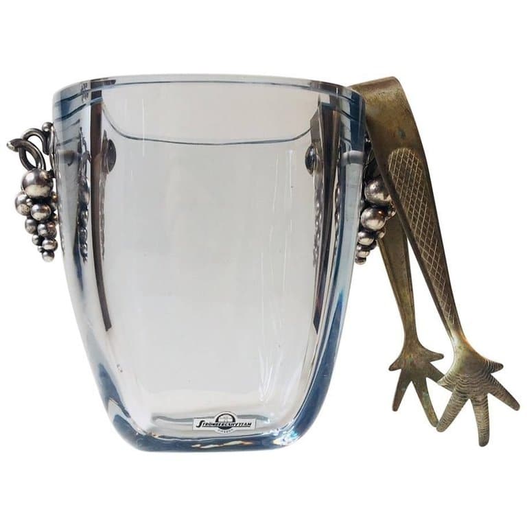 14 Yachts and Sailboats with Spectacular Style - The Study