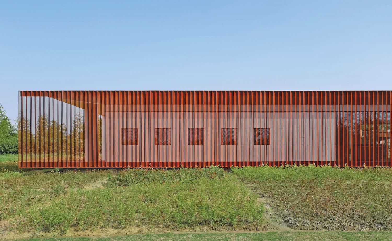 7 Architectural Masterpieces in Red | The Study