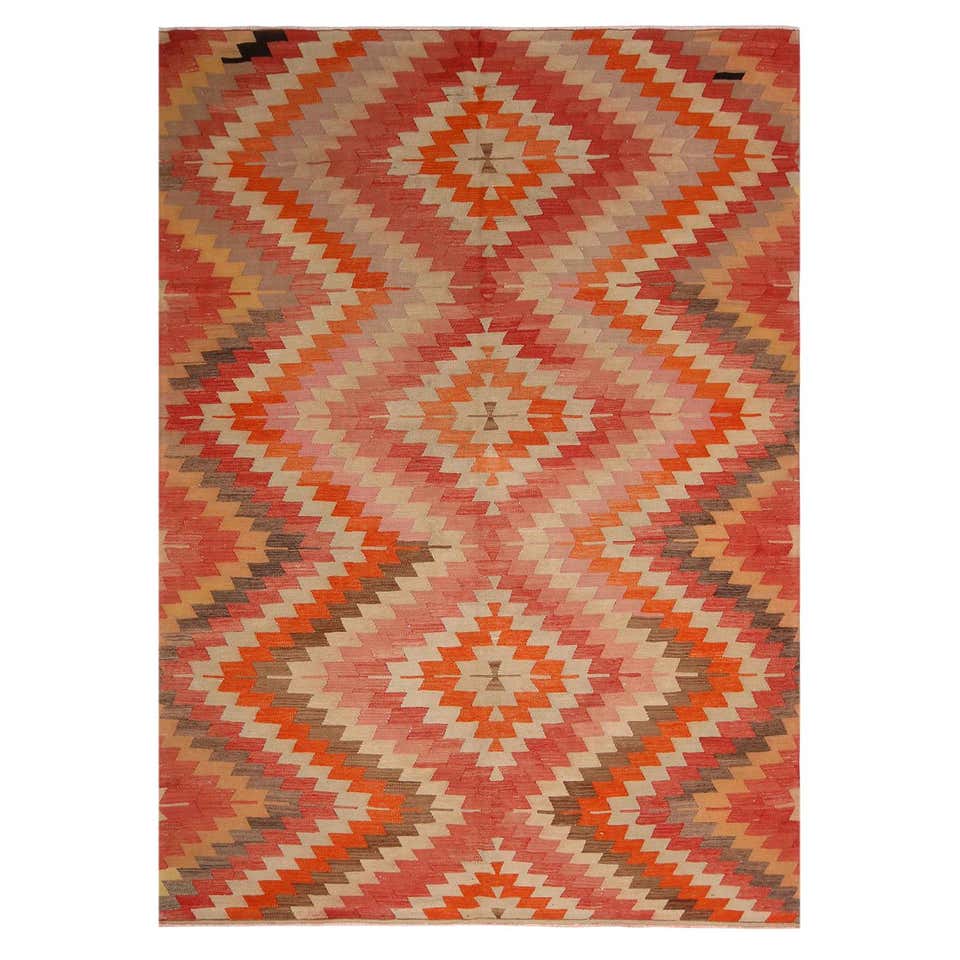 A Room We Love from the 1stDibs 50: Tom Scheerer - The Study