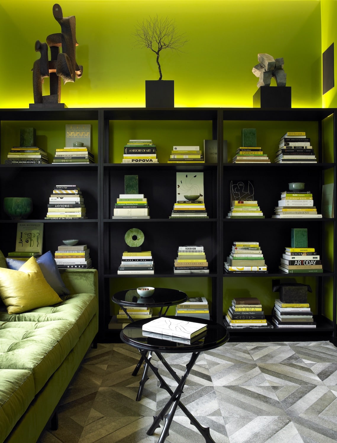 5 Paint Colors Interior Designers Are Currently Obsessed With - The Study