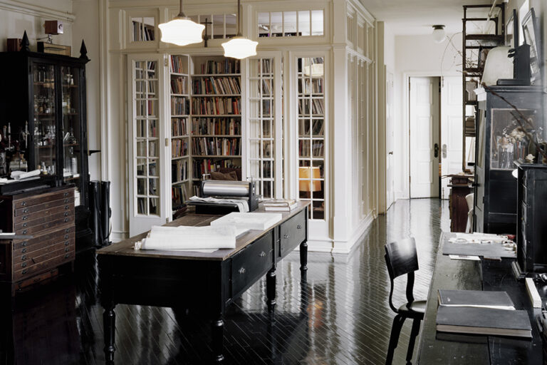 Intelligent Design: 15 Gorgeous Rooms for Bookworms - The Study