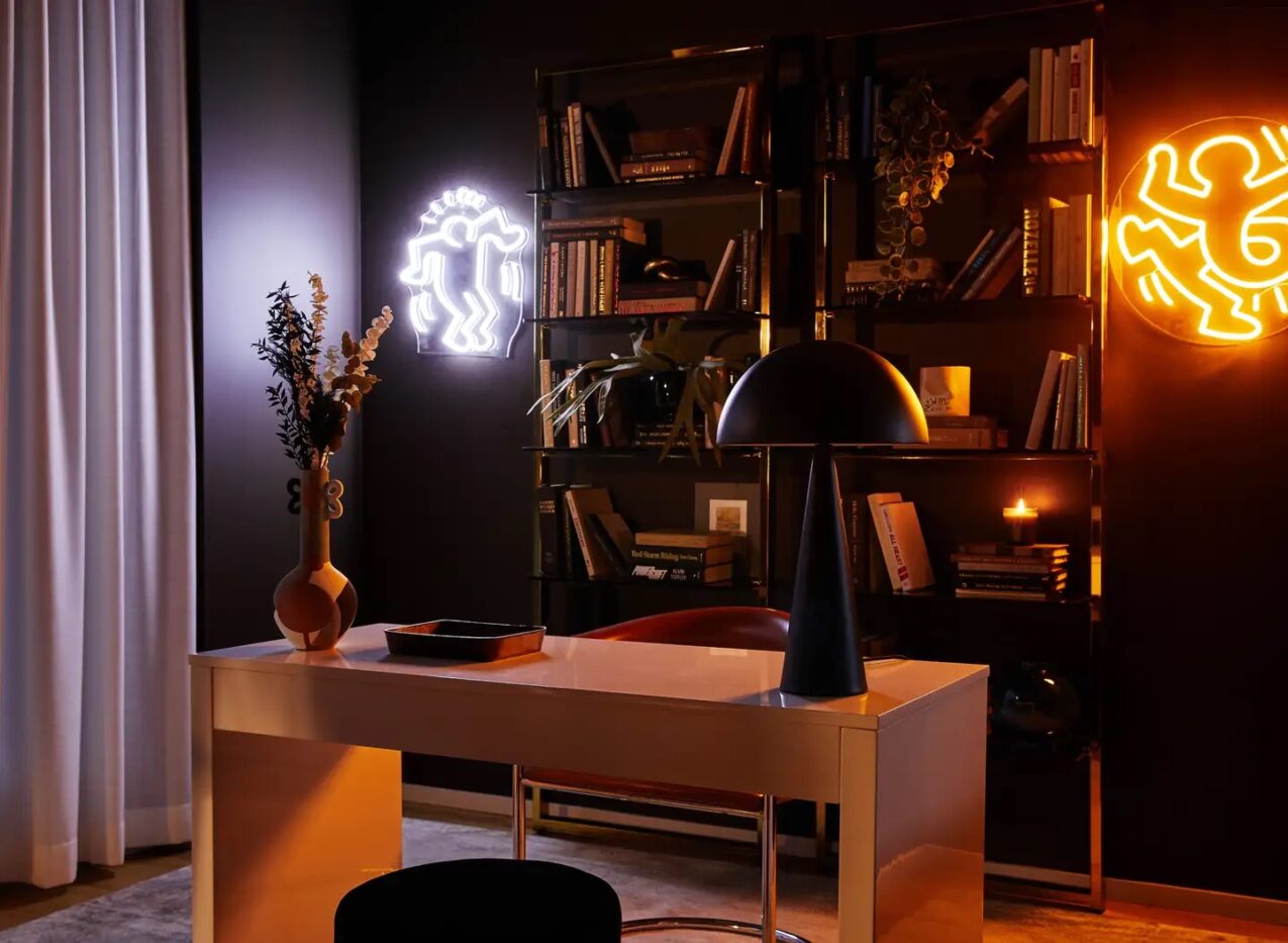 21 Sophisticated Black Rooms That Invite the Darkness In - The Study