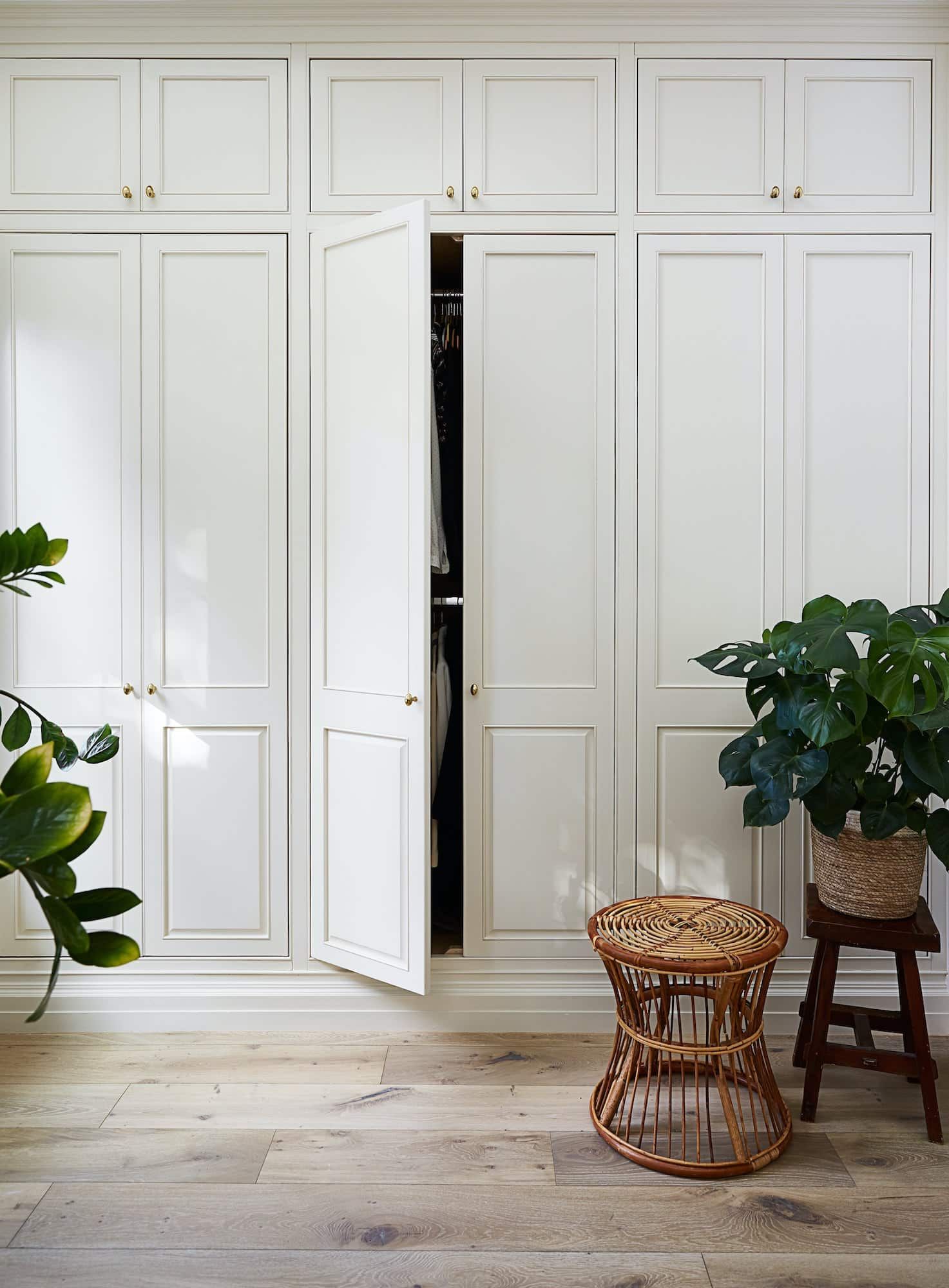 53 Superbly Organized Closets and Dressing Rooms | The Study