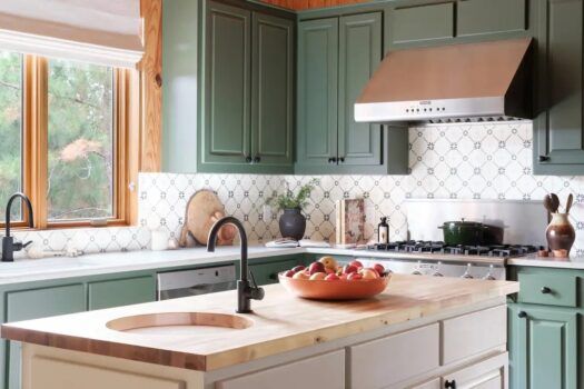11 Green Kitchens Where Emerald Shines and Sage Is All the Rage | The Study