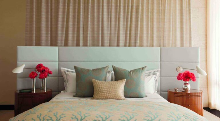 9 Sumptuous Bedrooms with Boldly Upholstered Headboards | The Study