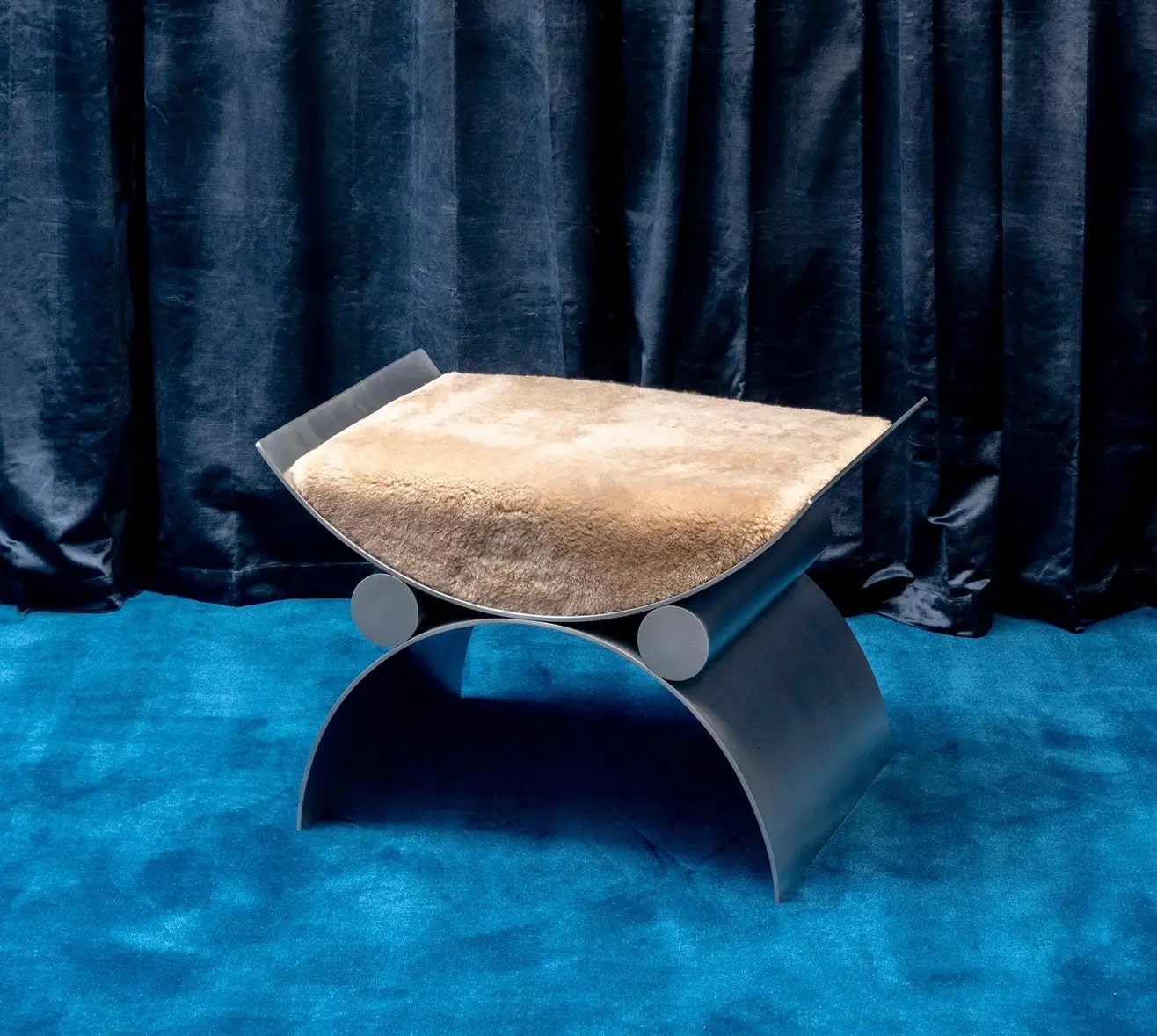 Sight Unseen’s Magna Chair Channels the Greatness of Ancient Rome - The ...