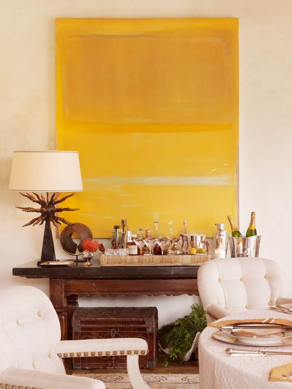 28 Cheerful Home Bars, Where Everybody (Literally) Knows Your Name ...