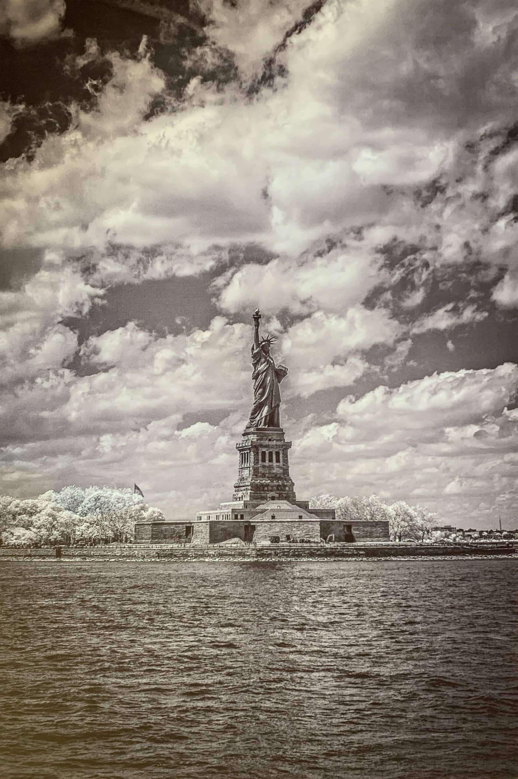 12 Extraordinary Collectibles Honoring the Statue of Liberty on Her ...