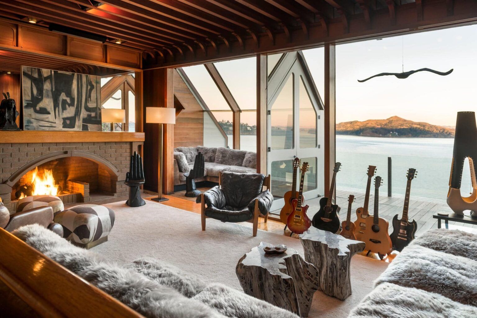14 Delightful Interiors Brightened by Very Big Windows | The Study
